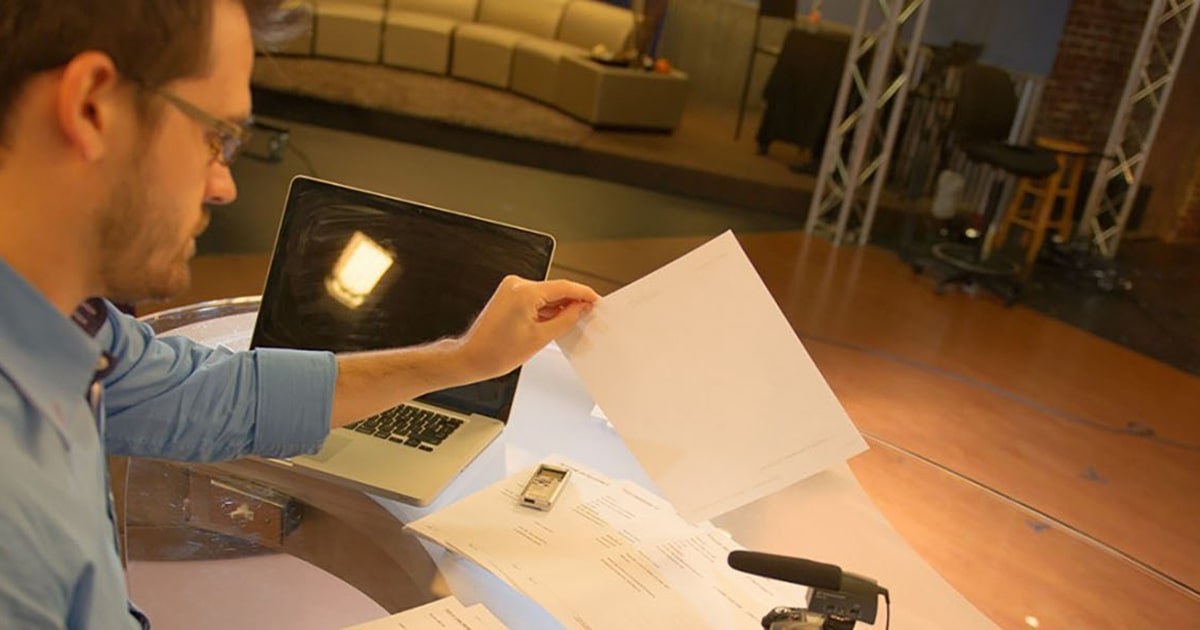 Journalism’s New Face: 5 Industry Game-Changers - The Hub