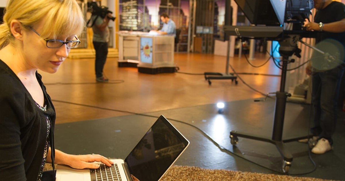 The Rapid Evolution of Digital News Production - The Hub